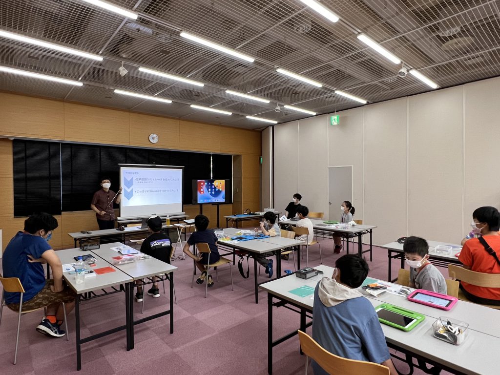 佐久市こども未来館でイモムシロボットワークショップを行いました - Umedachi Lab