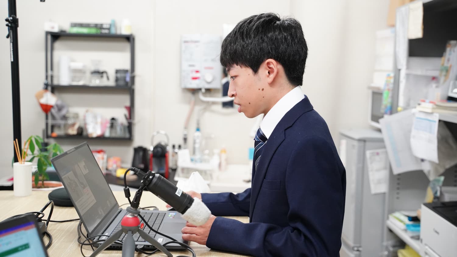 金子温志さんが国際学会Living Machines2022で口頭発表を行いました - Umedachi Lab